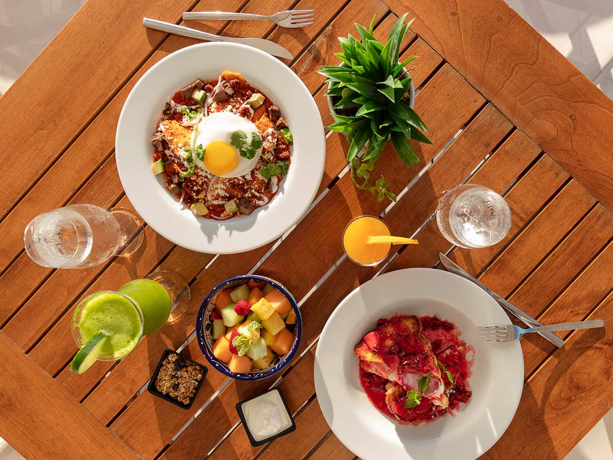 Cabo Restaurants & Bars with Beach View | Corazon Cabo Resort